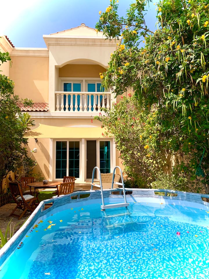 Sunbird House - Beautiful Private Garden & Pool! - United Arab Emirates