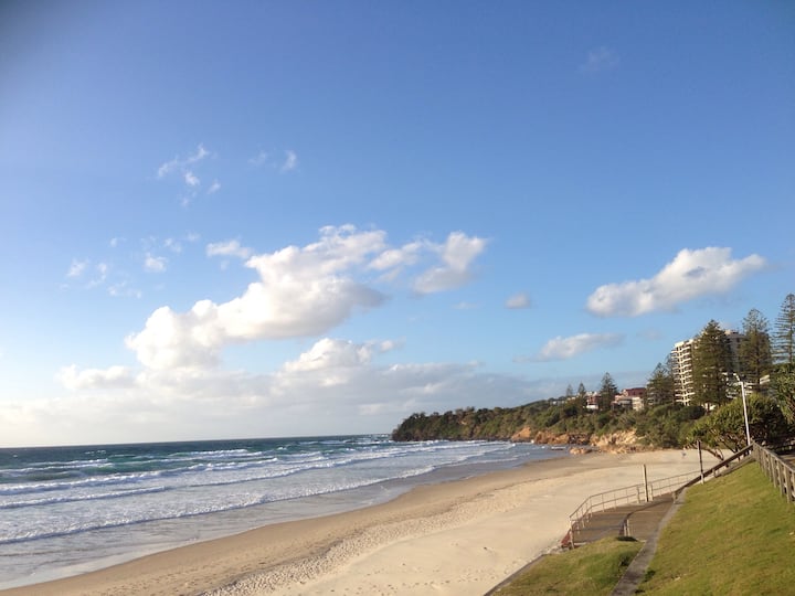 Weekend Getaway In Central Coolum. - Coolum Beach