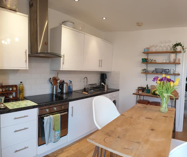 Quirky, Arty Home In The Heart Of Bristol - Bristol