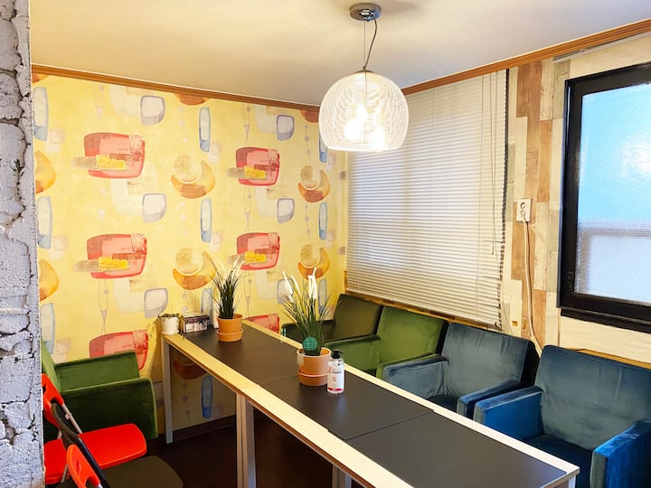 B&b[max 4pax] : 5min To ‘Korea Uni.’station - 首爾