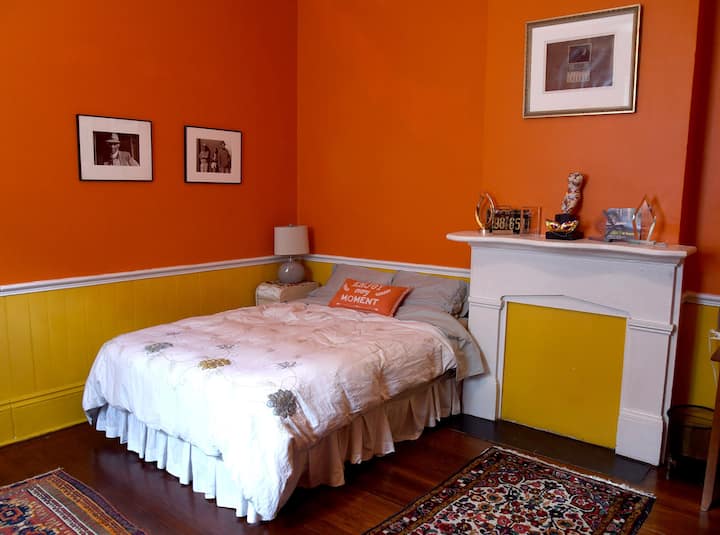 Colorful Suite Of Rooms In Bywater #23-nstr-14581 - New Orleans, LA
