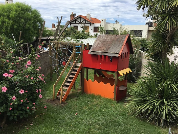 Ideal Flia C/ Niños. Especial Para Teletrabajo . - Montevideo