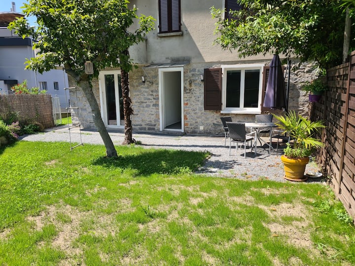 Gartenwohnung Im Zentrum Von Vira/gamborogno - Vira