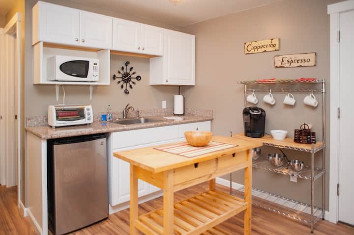 Cozy Ballard Apartment - Green Lake - Seattle