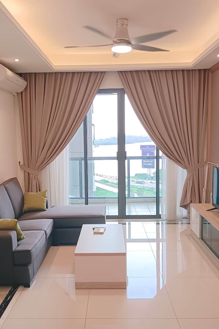 R&f Princess Cove Jb> 2 Bedroom> Sea View> 10 - Sembawang