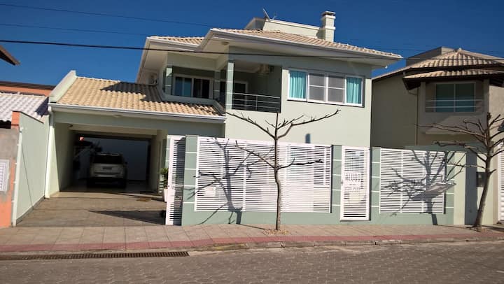 Tranqüilidade  Do Nascer Ao Por Do Sol - Bombinhas