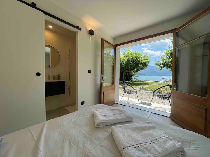 Chambre D’hôtes Pieds Dans L’eau - Thônes