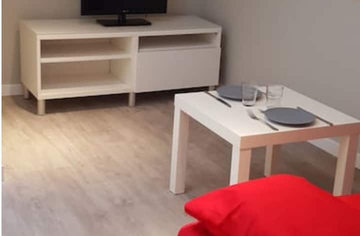 Beau Studio Meublé Amberieu  Proche Cnpe - Pipa. - Ain