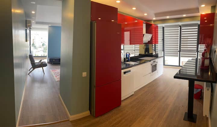 Konyaalti, Liman. Walk To The Beach. - Antalya