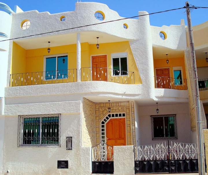 Saidia Maison Centre Ville Et Proche Plage - Saidia