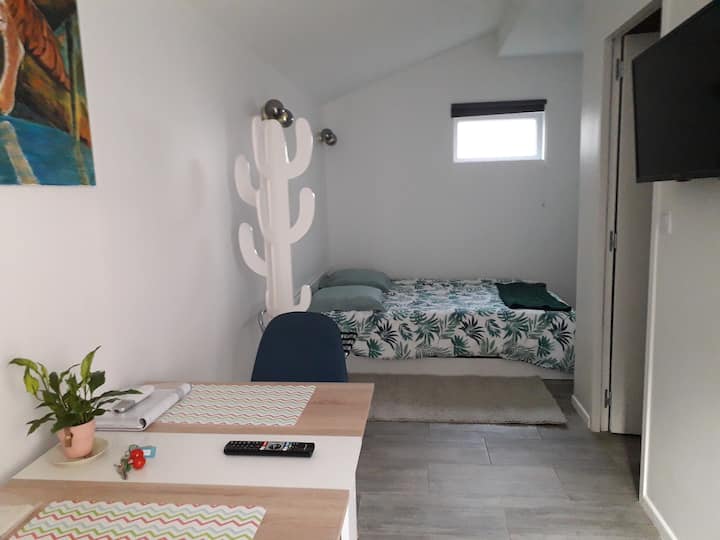 Studio éQuipé 5 Min Hôpitaux Lyon Sud - Saint-Genis-Laval