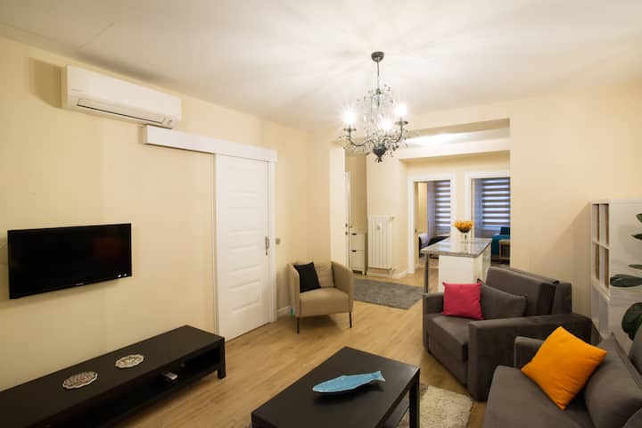 Big Cute Flat With Patio In The Heart Of Istanbul1 - Istanbul
