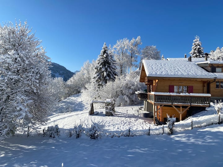 Hottub! Garden! 2bedrooms +2bathrooms - Gryon