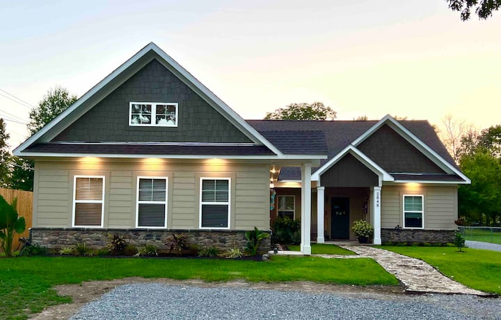 The Guest Pass, Your Private Pad! - Guest suites for Rent in Baton ...