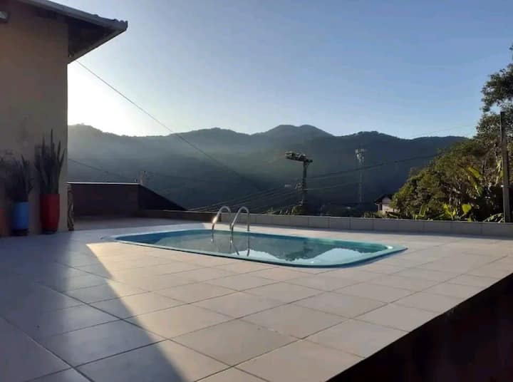 Casa Com Piscina Com Refúgio - Blumenau