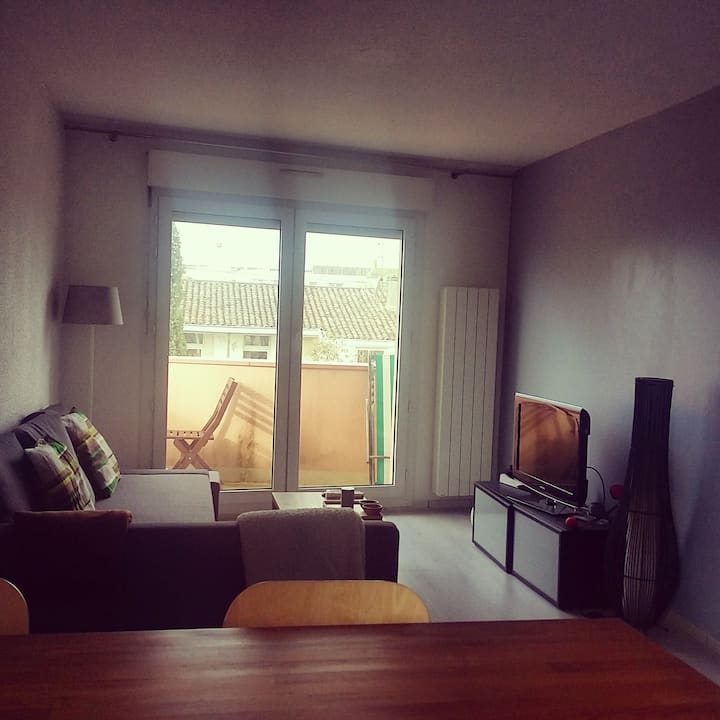 Charmant T2 Bordeaux Parking Sécurisé /Loggia - Bordeaux