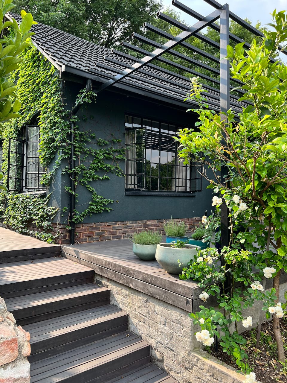 Bushveld View Estate Vacation Rentals & Homes - North West, South ...