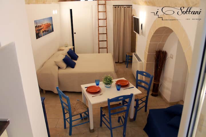"L'estroso" Appartamentino Nel Centro Storico - Monopoli