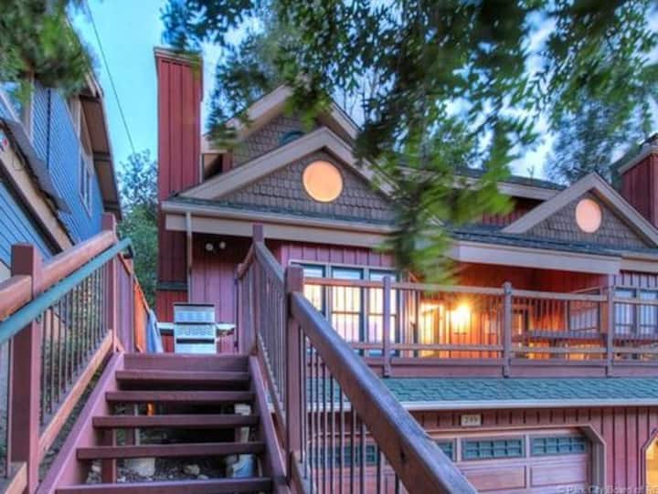 Charming Townhouse On Woodside - Steps To Main St - Park City, UT