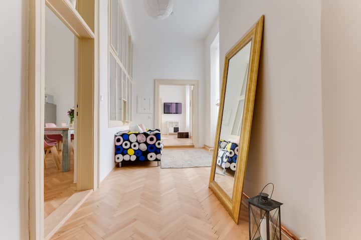 Old Town Light And Spacious (Groups, Families) - Praga