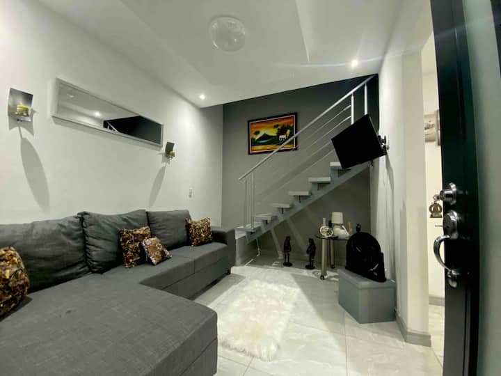 Apart. 5 Minutos Del Aeropuerto Con Ac - Alajuela