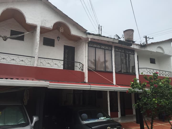 Hermosa Casa En Conjunto Cerrado - Villavicencio