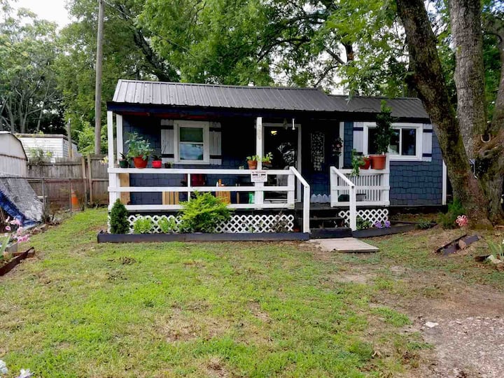 Cozy Country Cottage - Greenville, SC