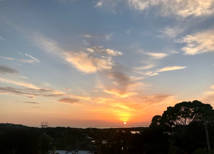 Wamberal Beach Home - The Entrance