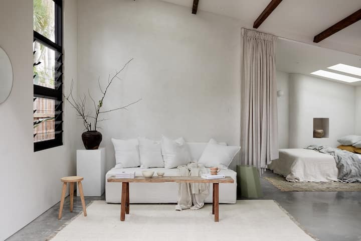 Joints In Byron - Saint Helena - Byron Bay