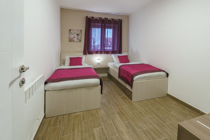 'Lavander' - Three Bedroom Lux Apartment - Mostar