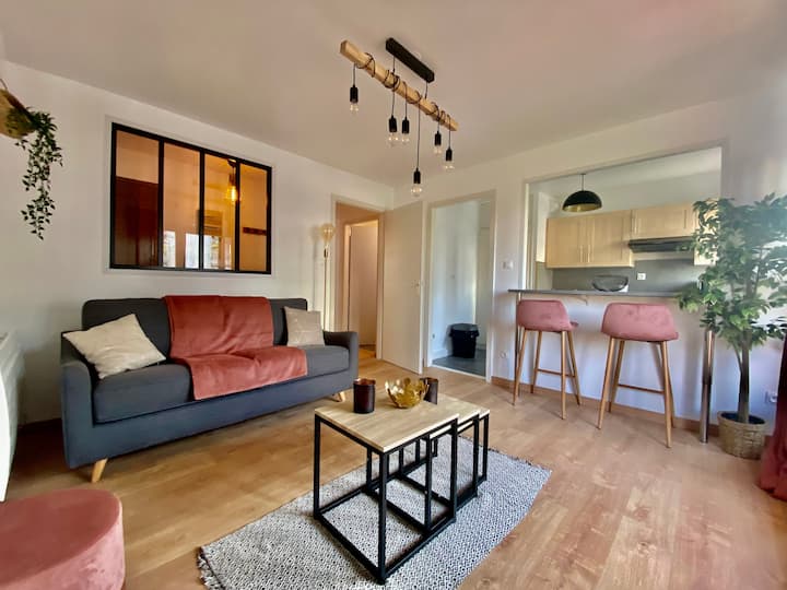 Le Cosy - Neudorf ÉToile - Avec Parking Et Balcon - Straatsburg