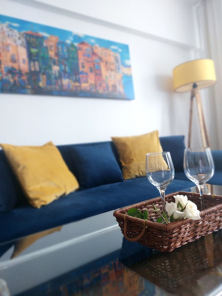 Cozy Apartment In The Center Of Bucharest - Bucharest