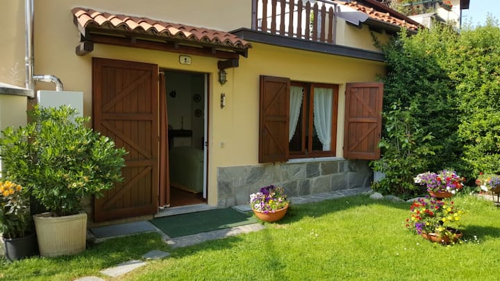 Casa Vacanze Di Dolcini Simona Con Vista Monti - Mandello del Lario