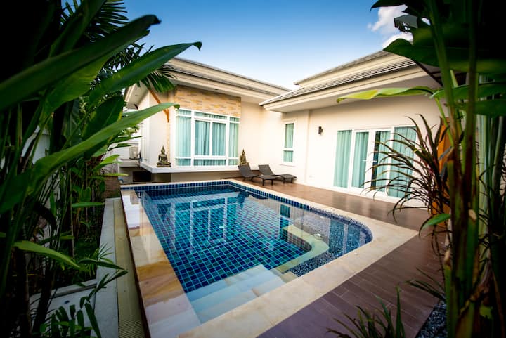 Bang Sare Sattahip Private Pool Villa - Sattahip