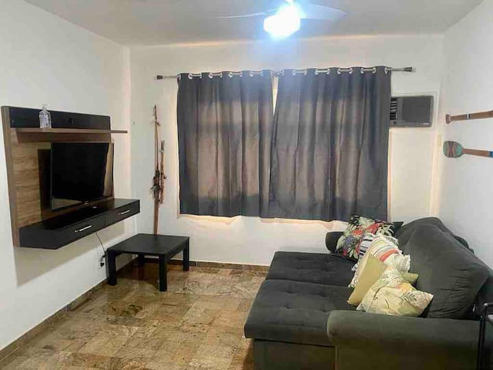 Guarujá - Enseada. ÓTimo Ap E Localização Incrível - Guarujá