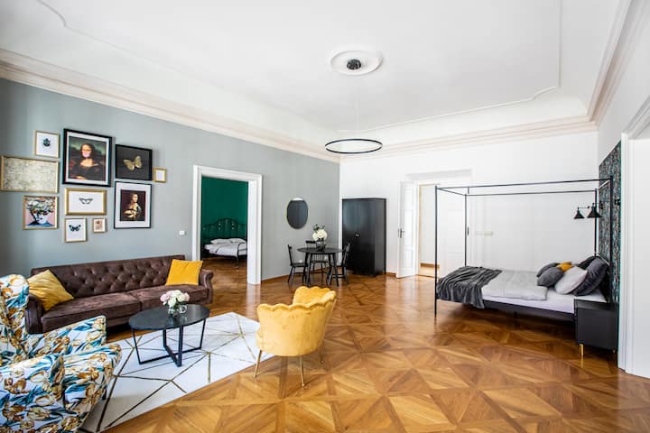 New Stylish 3 Suites Bds Apt In Mala Strana - N2 - Praga