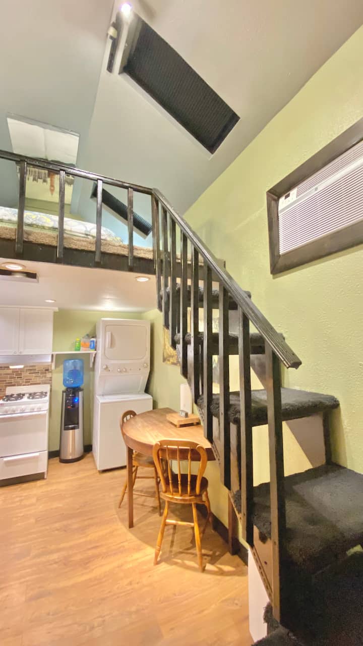 Tiny House (Pet Friendly) - Sarasota, FL