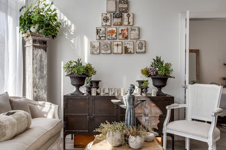 The Montclair House In Historical Winnetka Heights - Dallas, TX