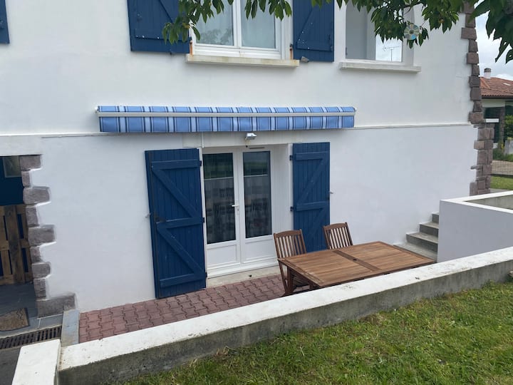 Anglet Studio Quartier Prisé Avec Terrasse - Bidart