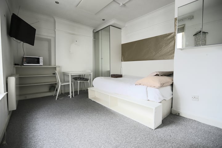 Lovely Quiet Studio By Rathmines Village - Dún Laoghaire