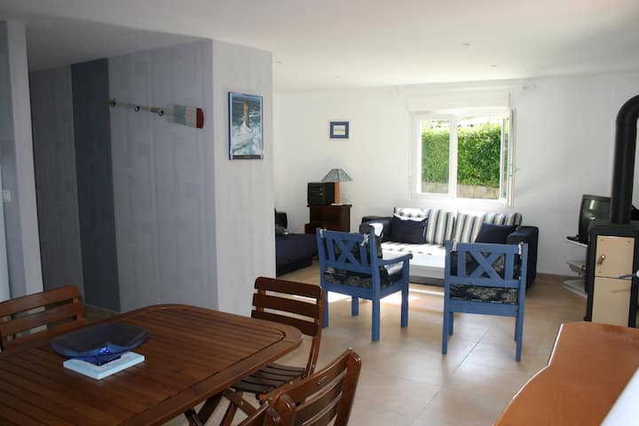 Gîte Armor Avec Piscine Et Jardin - 4 Personnes - Plougasnou