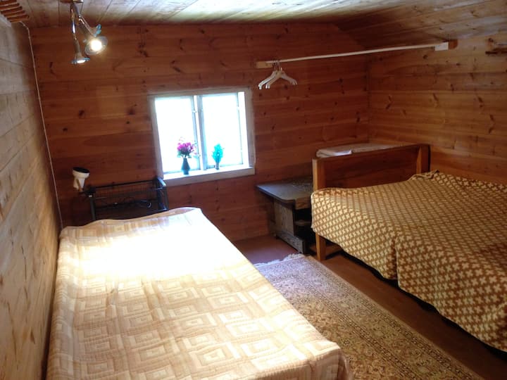Loft At A Farm - Aura