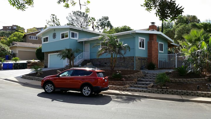 Spacious 2br Home, Close To All - La Mesa, CA