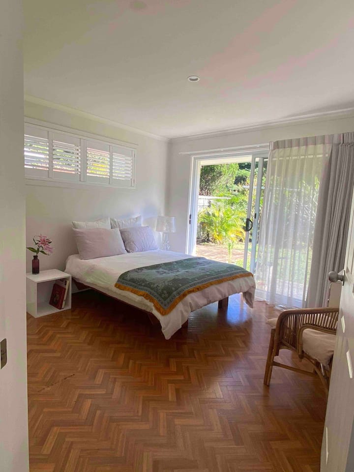 Healing Beach House Retreat - Byron Bay
