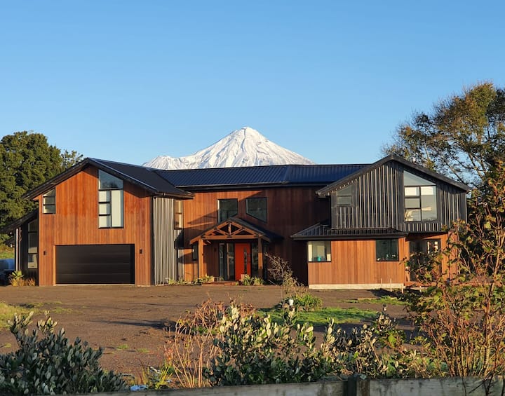 Mountain Loft Retreat - Stratford