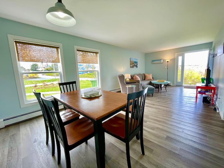 2 Bed Apartment Close To Downtown Lunenburg - Lunenburg