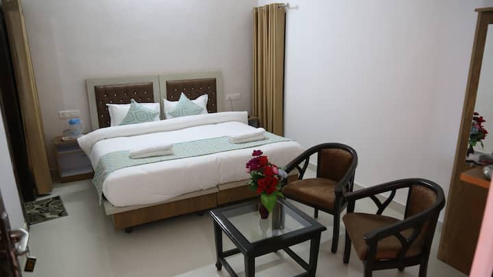 Yog Tapovan - Mountain View Rooms - Devprayag