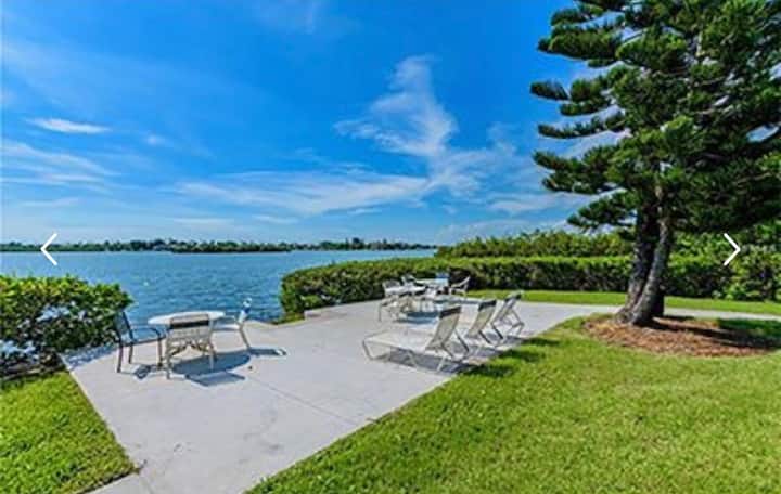 Condo Minutes Away From Indian Rocks Beach! - Largo, FL