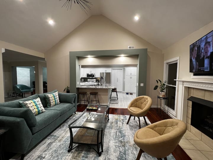 Beautiful House In Greer, Sc - Entire House - Greenville, SC