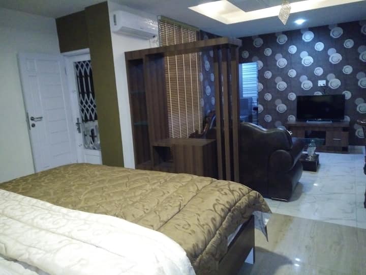 Lewi House (Superior Room) - Medan